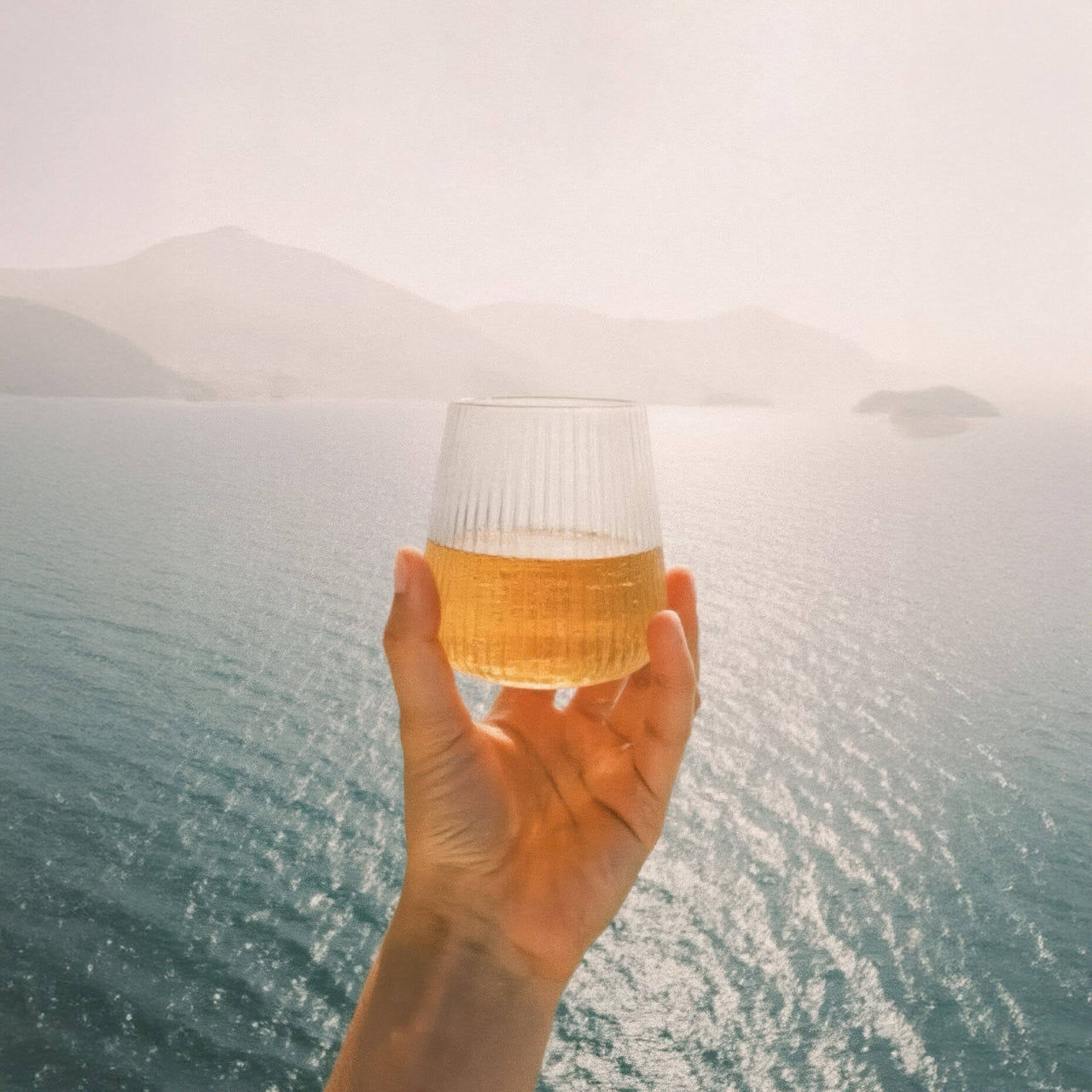 Unbreakable Beach Glasses | Djuce Studio